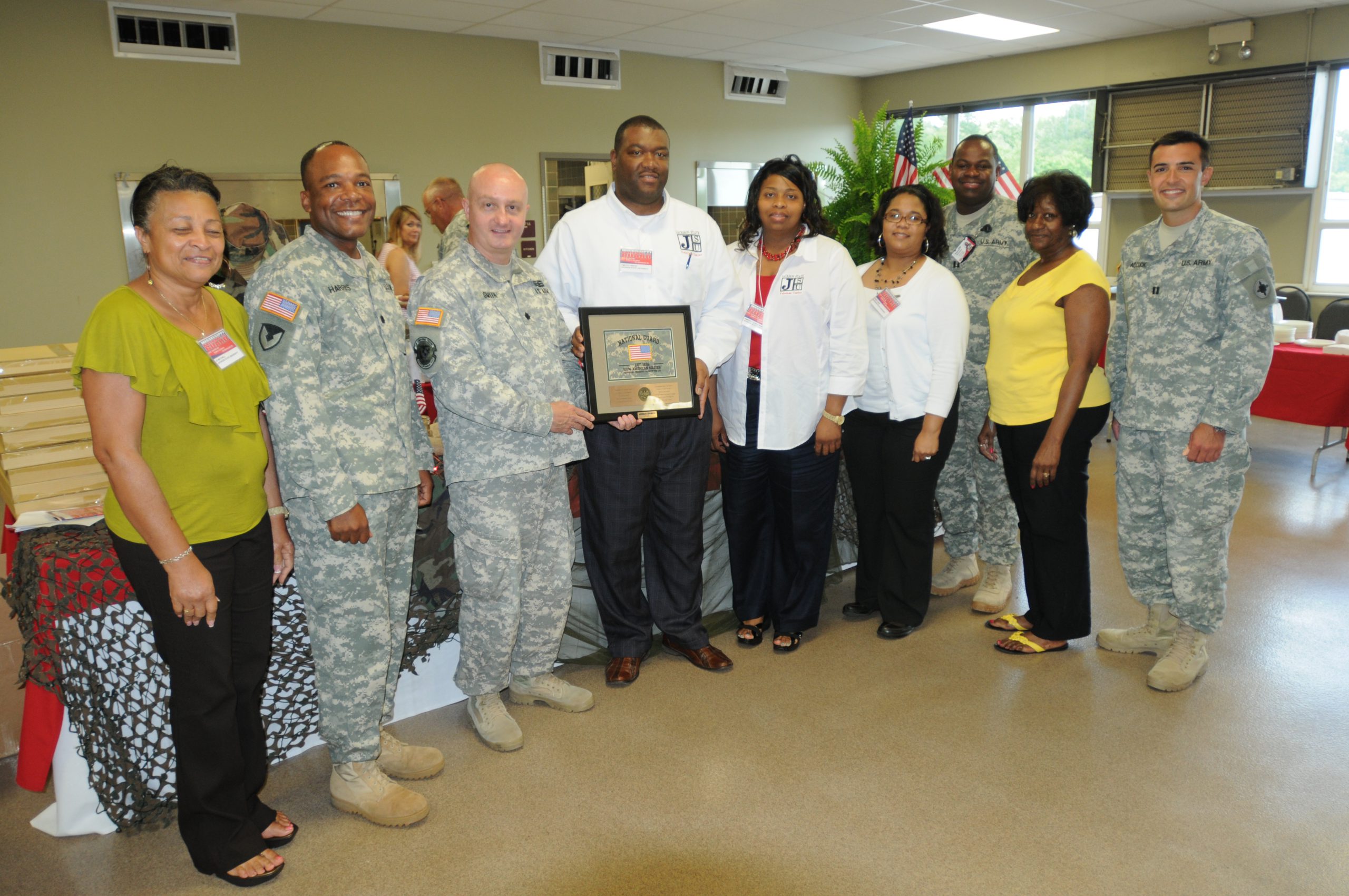 Veterans center staff recognized by Mississippi National Guard - JSU ...