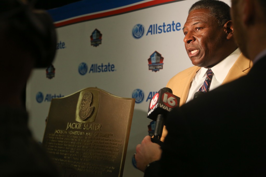 JSU football star Jackie Slater honored as ‘Hometown Hall of Famer’ on ...