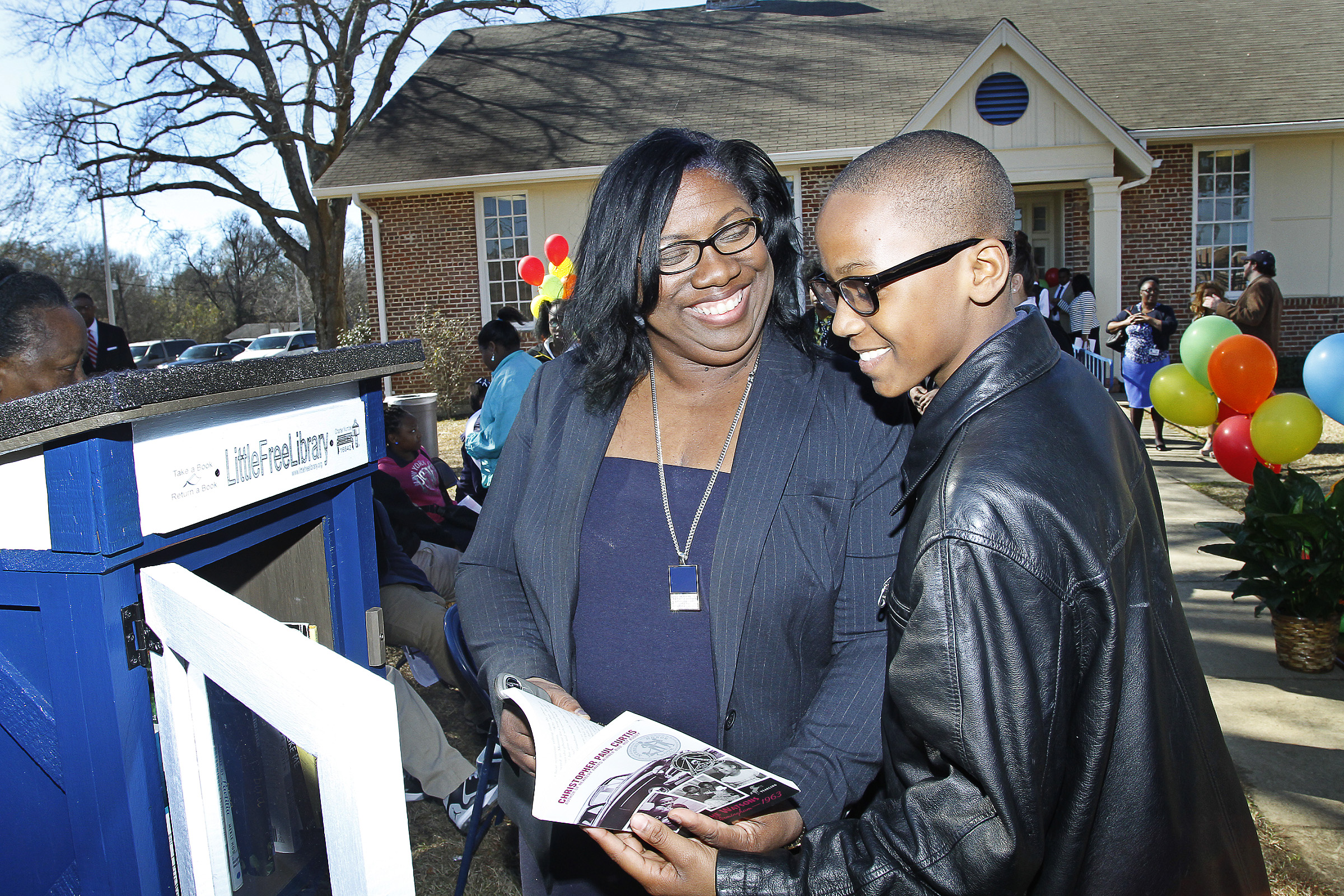 JSU’s Little Free Library unveiled amid eager readers - JSU Newsroom