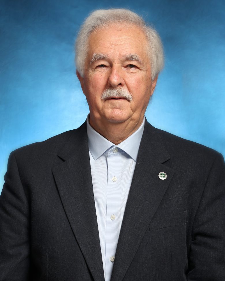 ‘Shining Stars’: 20 researchers earn prestigious awards; Leszczynski ...
